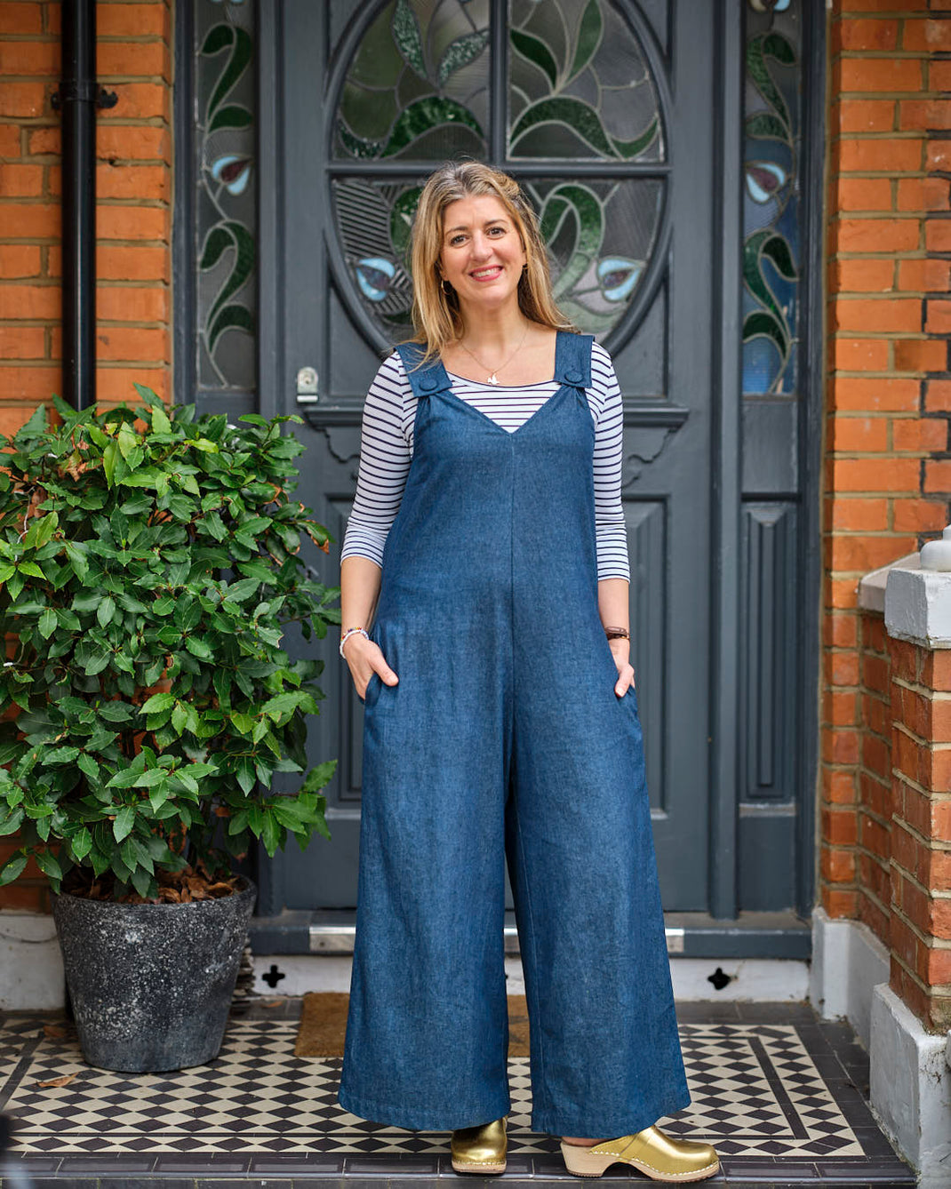 Women's relaxed and elegant clothing Single Swan Small clothing brand